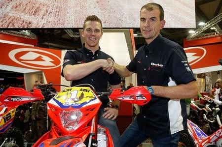 Beta e Steve Holcombe ancora insieme. Rinnovo del contratto per altre ...