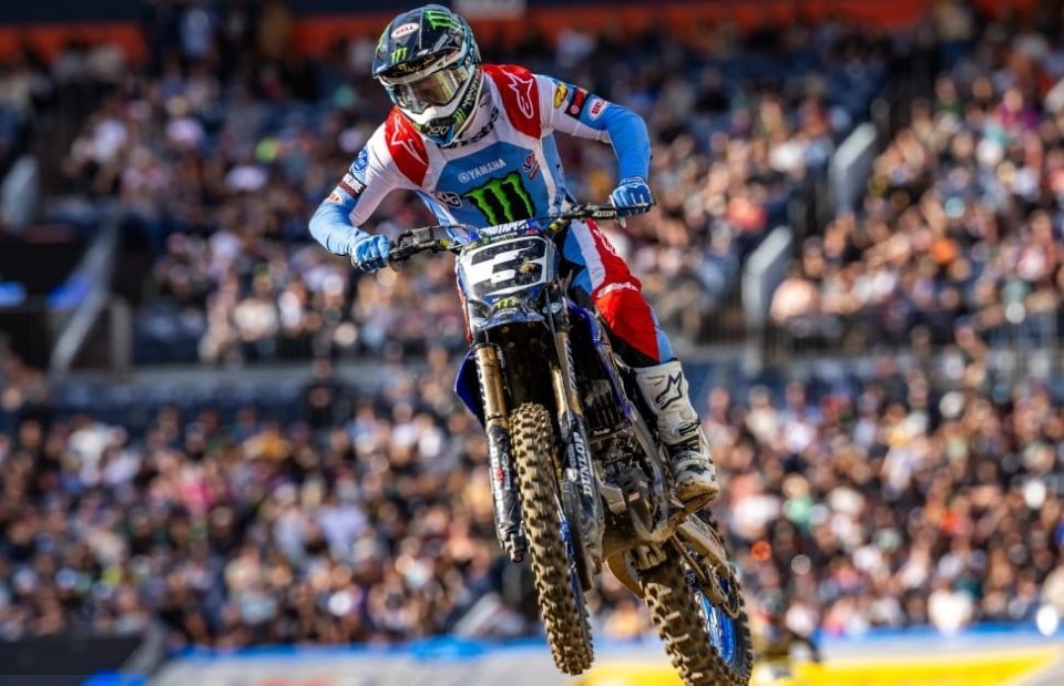 Eli Tomac fuori per il finale SX e i primi round del National - Xoffroad