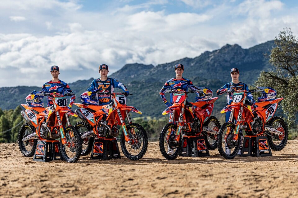 Il Team Red Bull KTM Factory Racing svela il look e la formazione 2026 ...