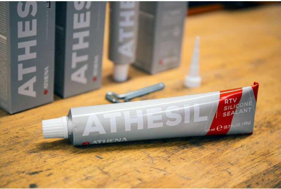 Athena presenta la nuova guarnizione liquida Athesil - Xoffroad